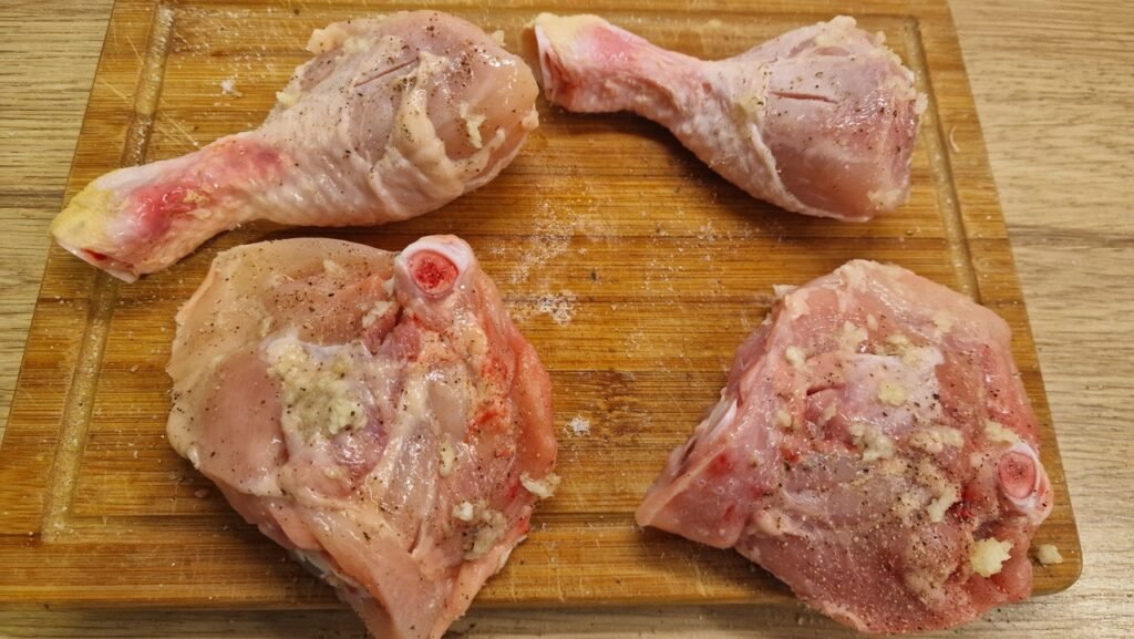 Muslos de pollo con ajo y patatas asadas al airfryer - Mi freidora aire