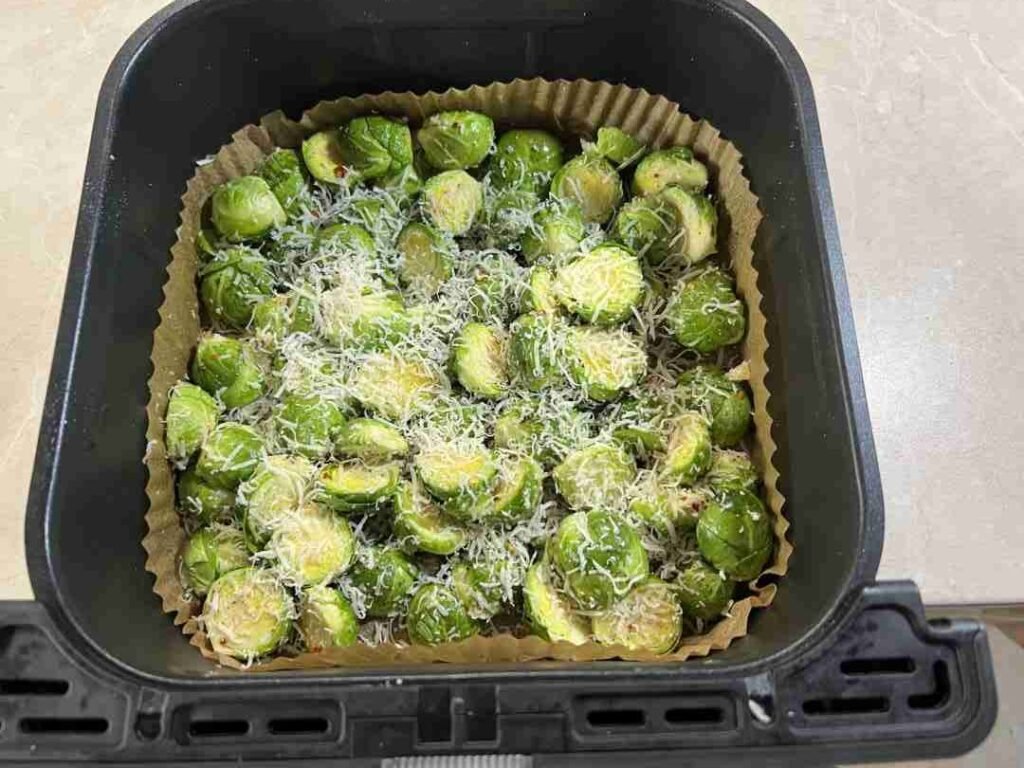 Coles de Bruselas con parmesano en la airfryer - Mi freidora aire